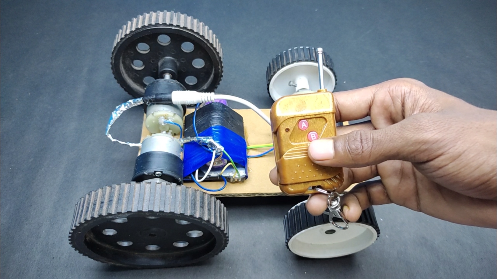 How To Make RF Remote Control Car